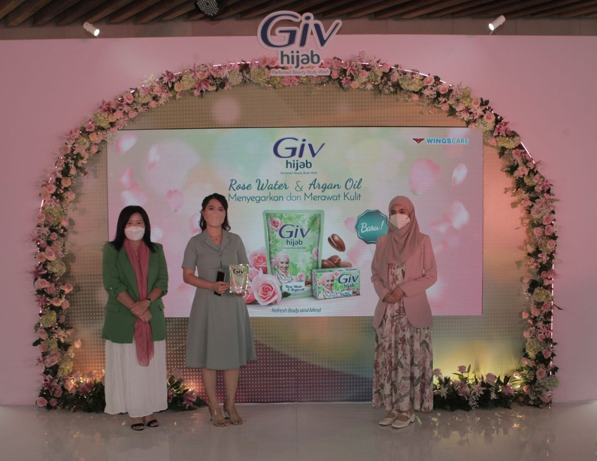 GIV Hijab Rose Water & Argan Oil untuk Kelembaban dan Keharuman Kulit ...